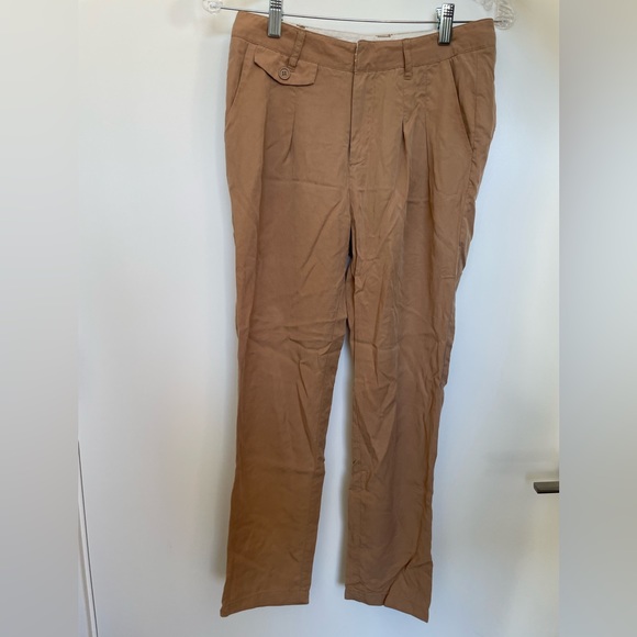 Ochirly | Pants & Jumpsuits | Ochirly Beige Carrot Pant | Poshmark